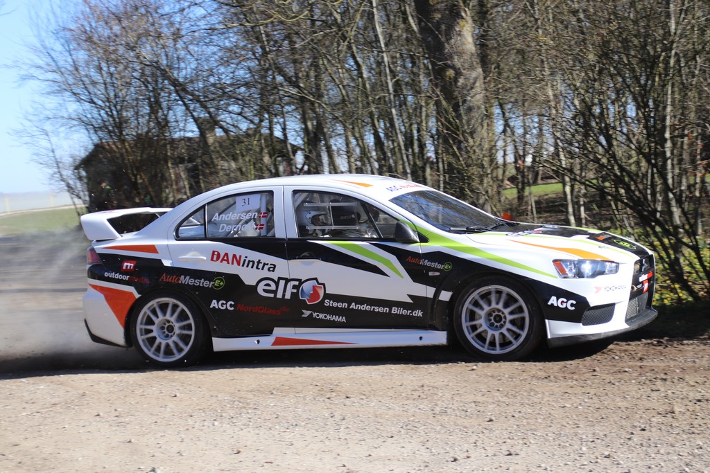 Motorsporten.dk - Rally - 33 Rallybiler fra hele landet til test ved Struer